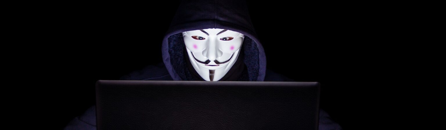 Breve storia dell’hacking, nato “per gioco” nel 1878 - Difesa e Sicurezza